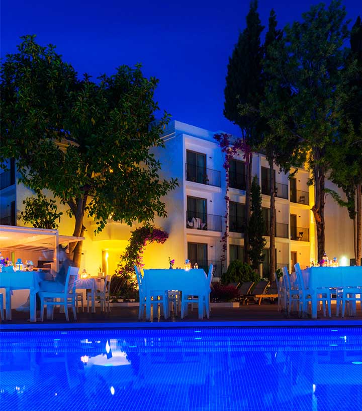 LIV HOTEL - BA INTERIOR DESIGN